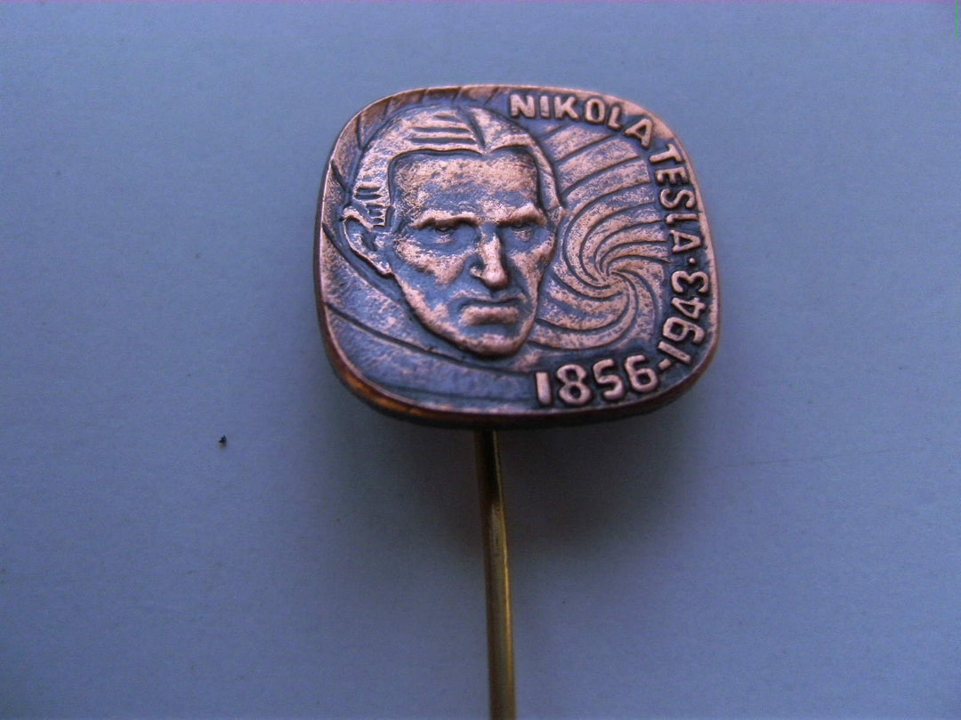 Nikola TESLA Vintage Pin Badge - Etsy