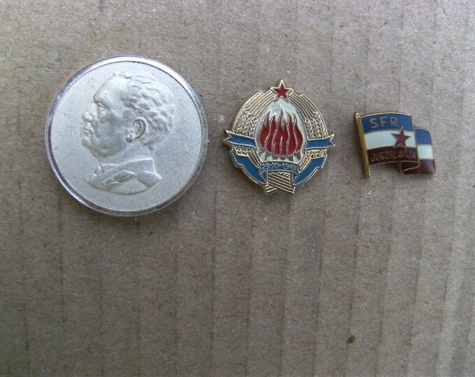 TITO Leader of Yugoslavia, Coat of Arms Yugoslavia & Flag SFRJ ...