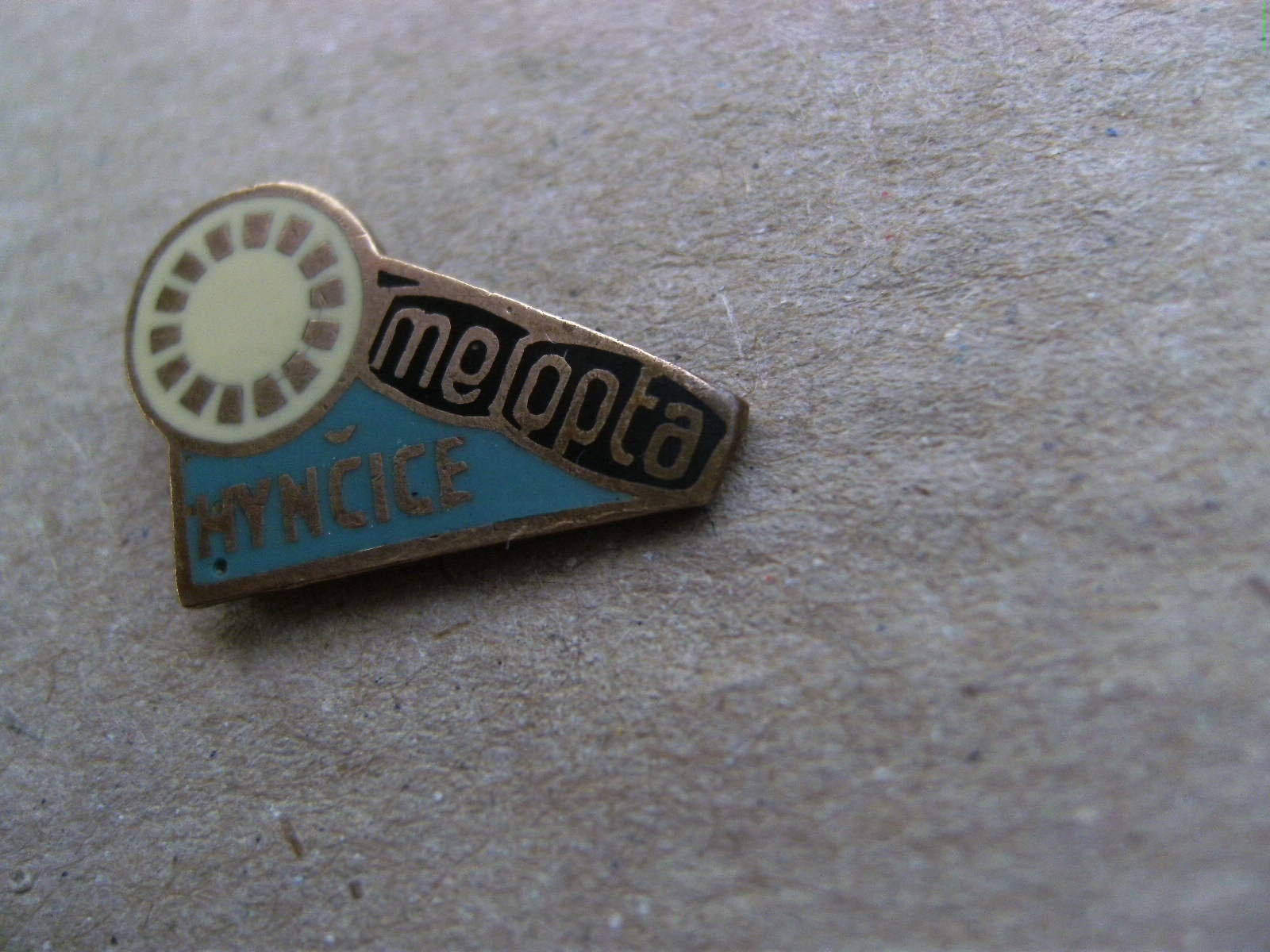 Meopta Logo Camera Lens Photography Optics Binocular Company Vtg Pin ...