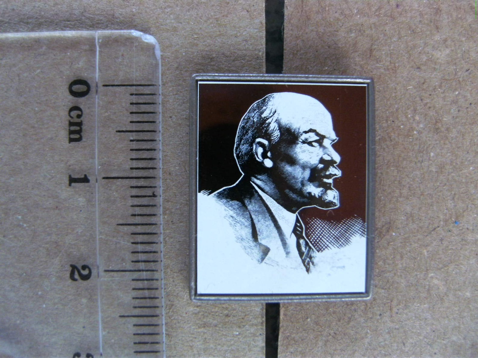 LENIN Profile Head Communist Leader of Soviet Union Mirrored Pin Badge ...