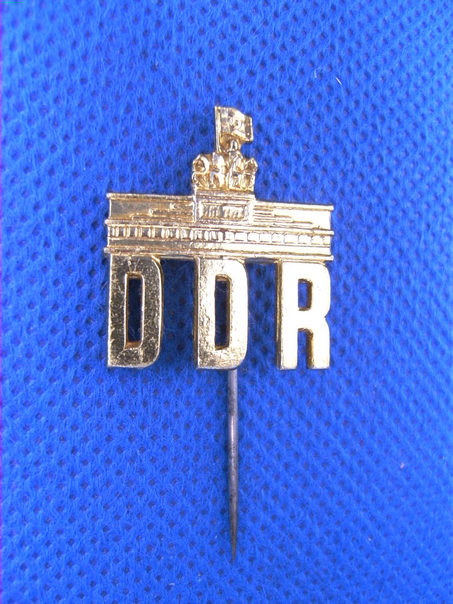 Brandenburg Gate Berlin DDR Vintage Pin Badge - Etsy