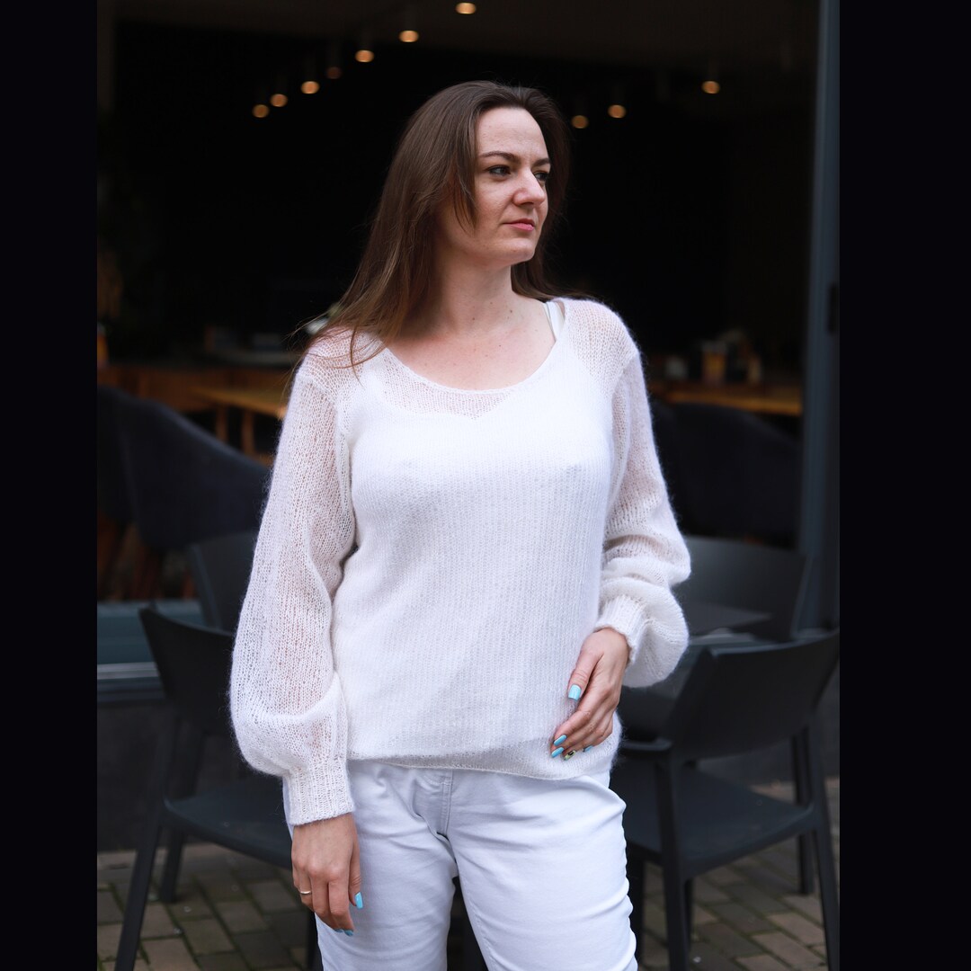 White Mohair Sweater Women off Shoulders Knitted Fluffy Sweater Size M ...