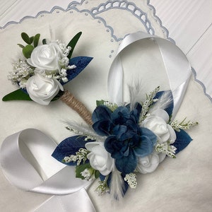 Navy Blue and White Bridal Bouquet, Navy Blue and White Wedding Flowers ...