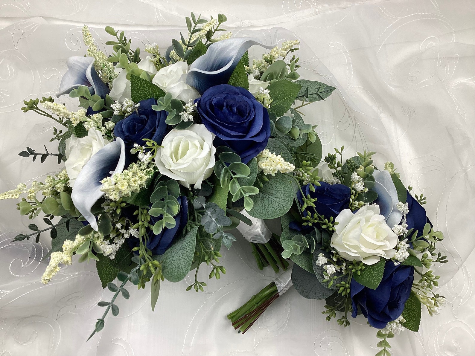 Navy Blue and White Wedding Flowers, Navy Blue and White Bridal Bouquet ...