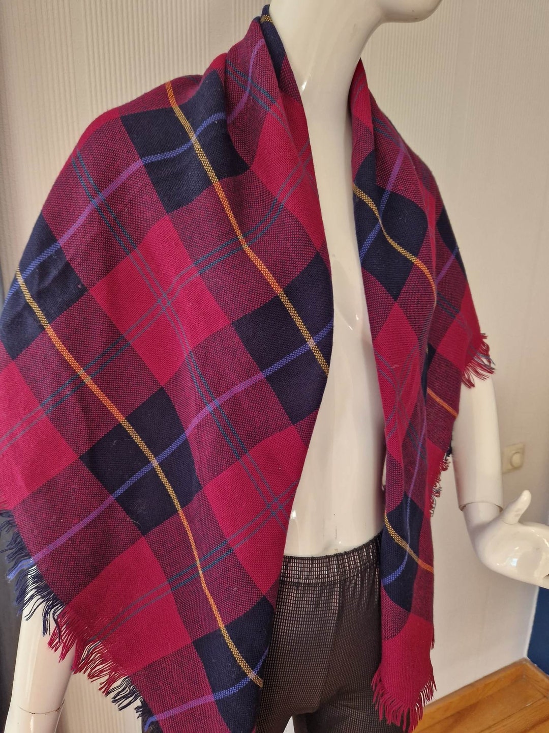 Red Blue Pink Checkered Boho Shawl Fringe Soft Warm Scarf Elegant ...