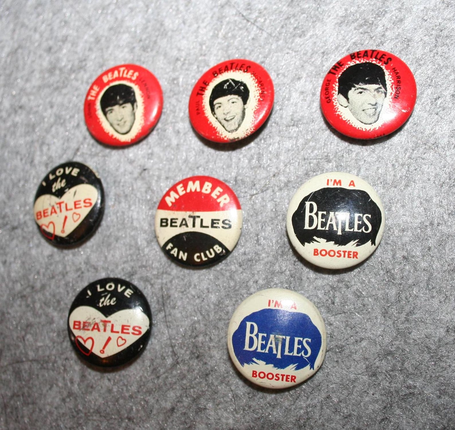 Seven Beatles Original 1964 VTG Pins Fan Club Buttons Green Duck Co ...