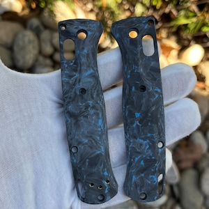 Benchmade Bugout 535 Replacement Scale Kit / CARBON FIBRE Blue Flake ...
