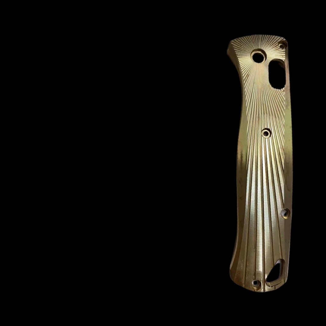 Benchmade Bugout 535 Replacement Scale Kit / GOLDEN Metal Lined Pattern ...