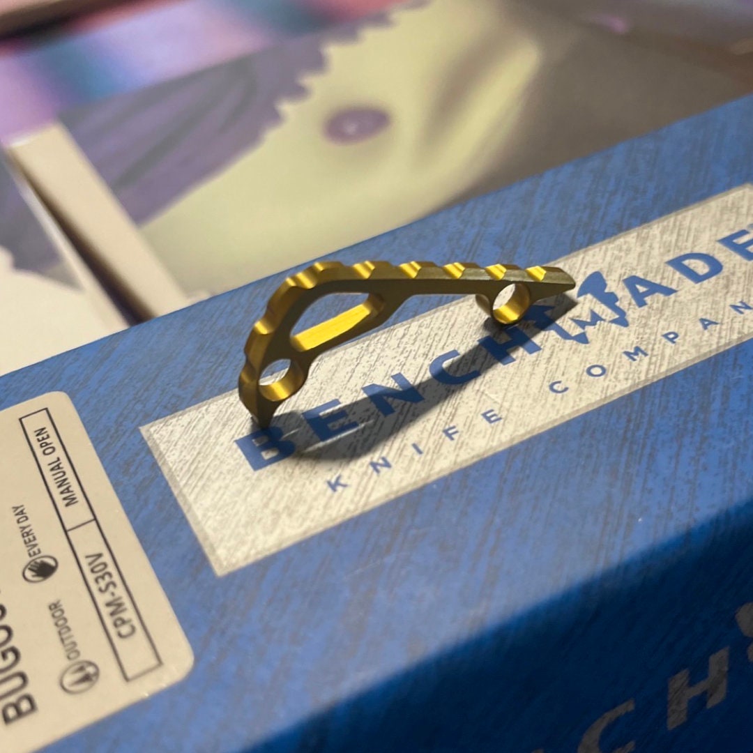 Benchmade Bugout 535 Ribbed Backspacer / Anodized Gold / Benchmade ...