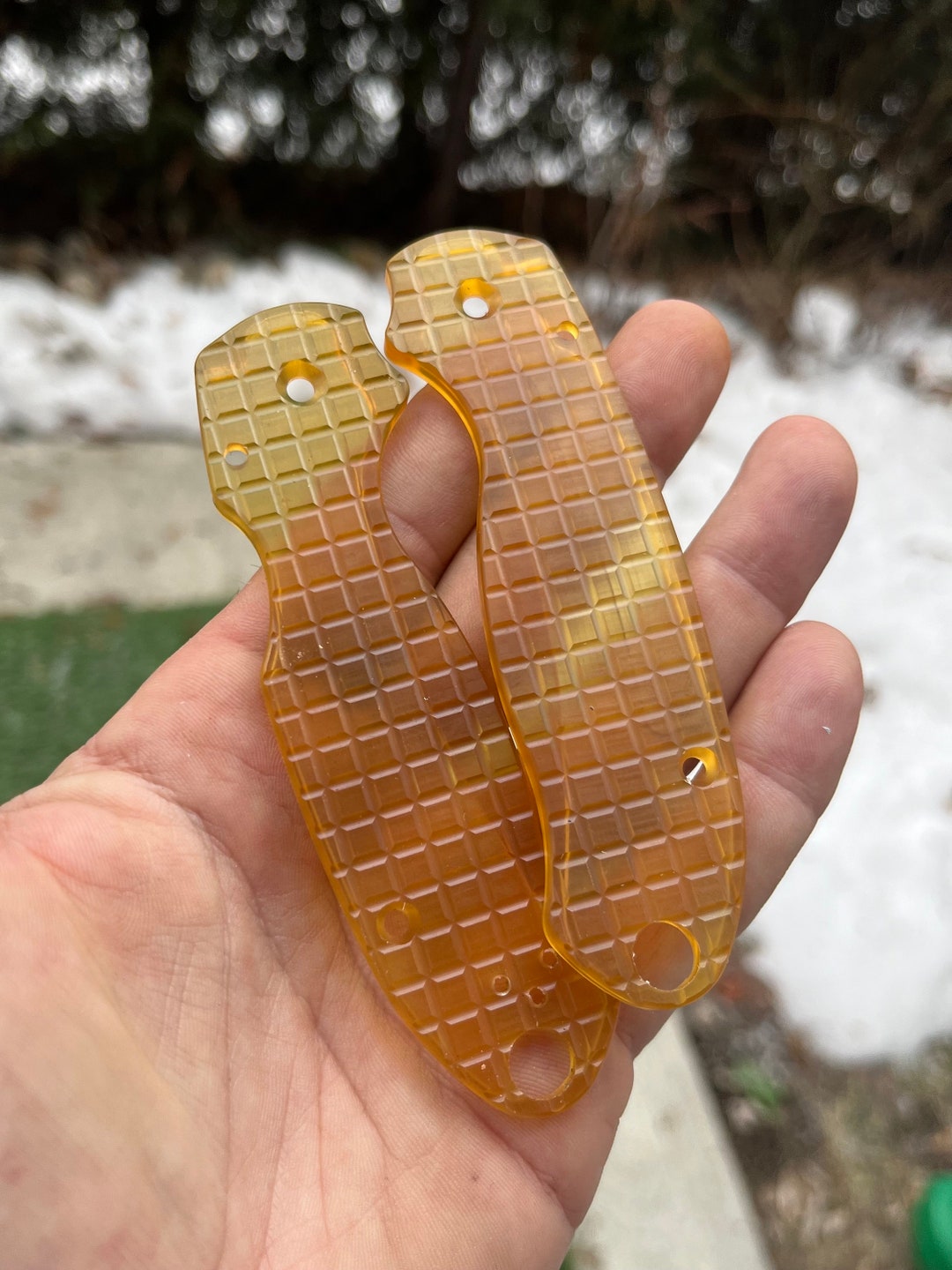 Spyderco Para 3 Replacement Scale Kit / Clear GOLDEN Fragged Pattern ...