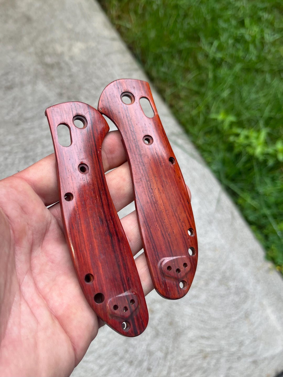 Benchmade Griptilian (large) Scale Set / Rosewood Finish / Large ...