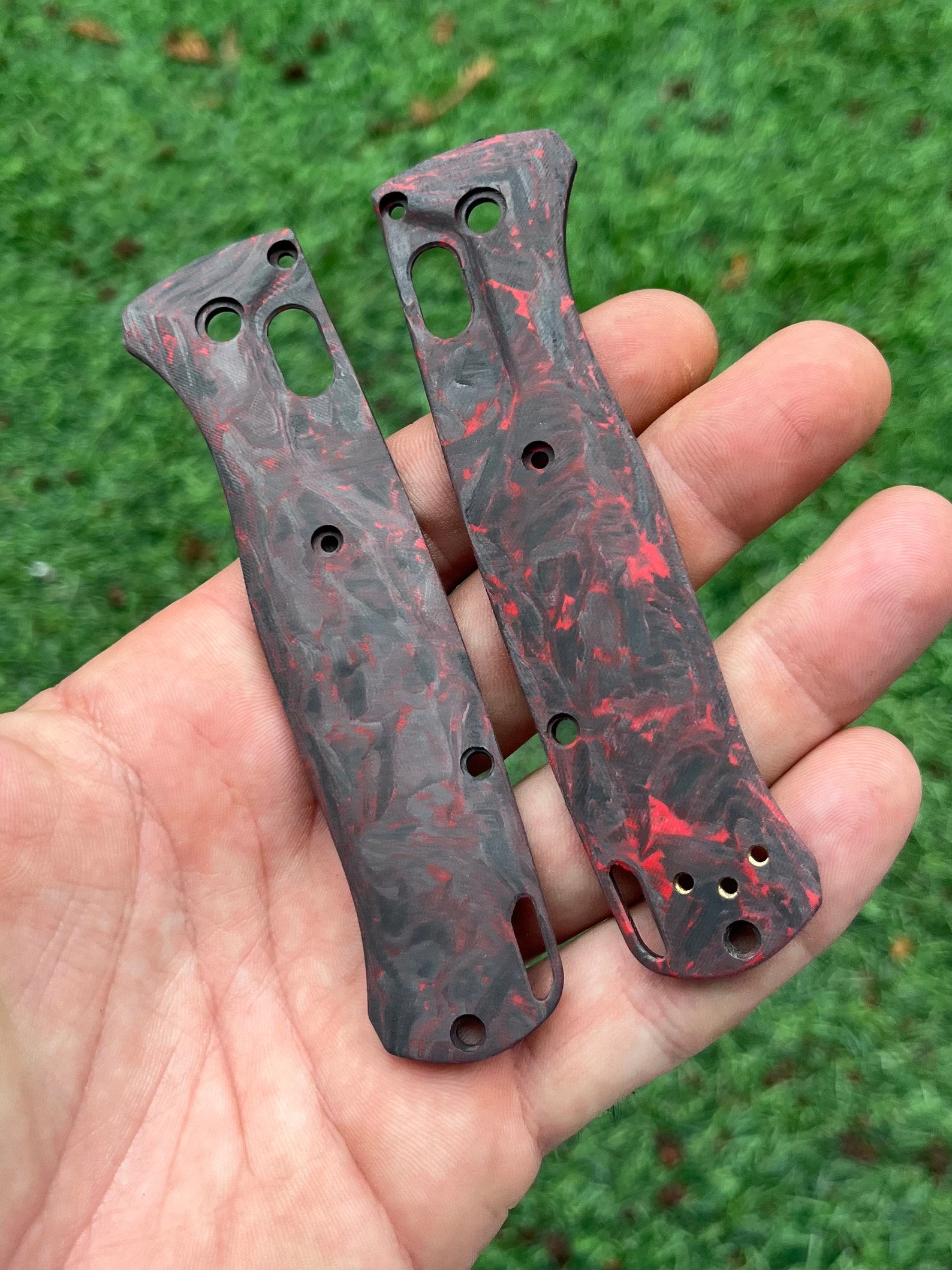 Benchmade Bugout 535 Replacement Scale Kit / CARBON FIBRE Red Flake ...