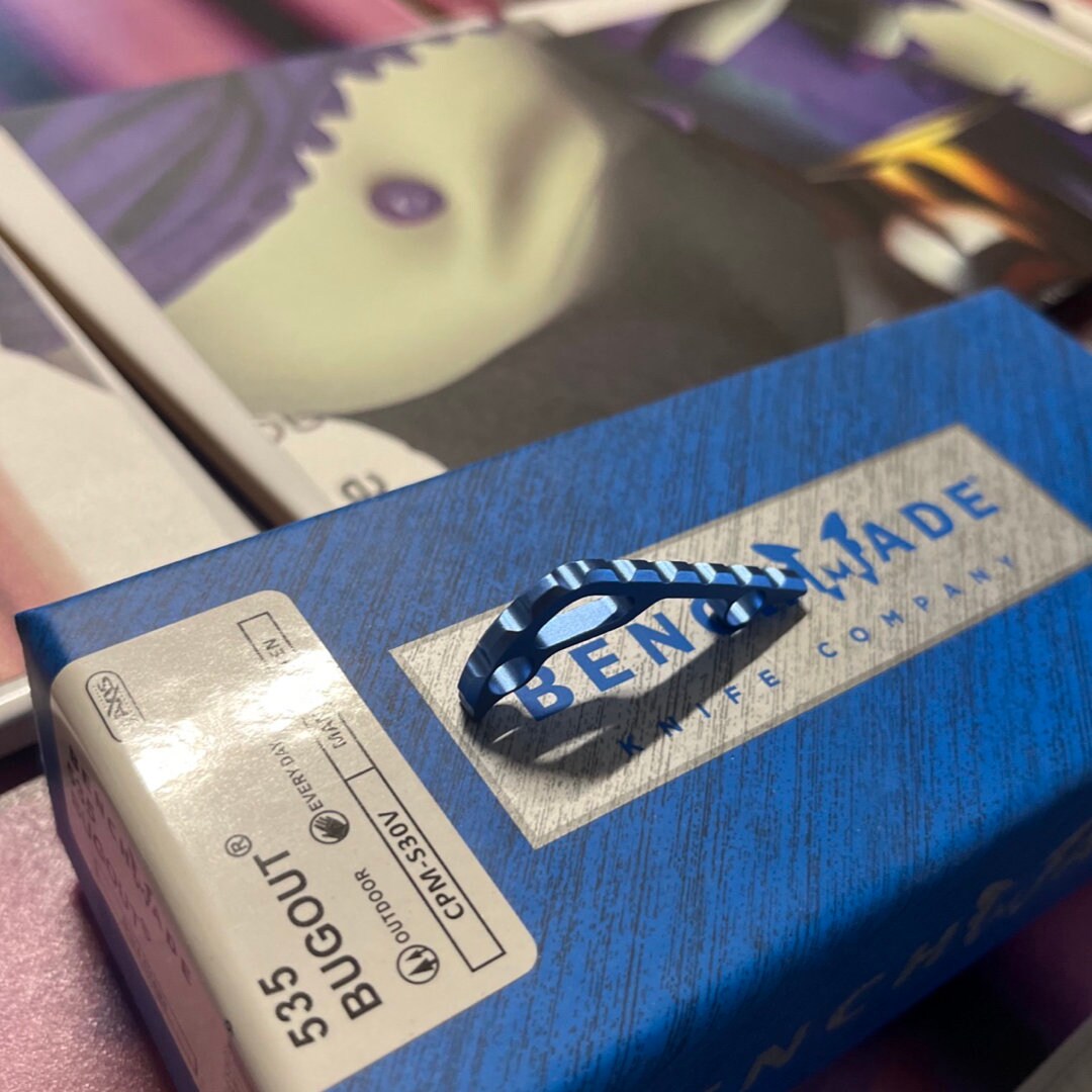 Benchmade Bugout 535 Ribbed Backspacer / Anodized Blue / Benchmade ...