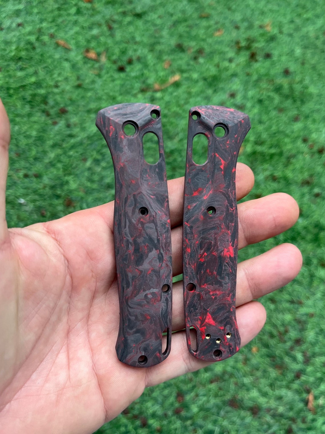 Benchmade Bugout 535 Replacement Scale Kit / CARBON FIBRE Red Flake ...