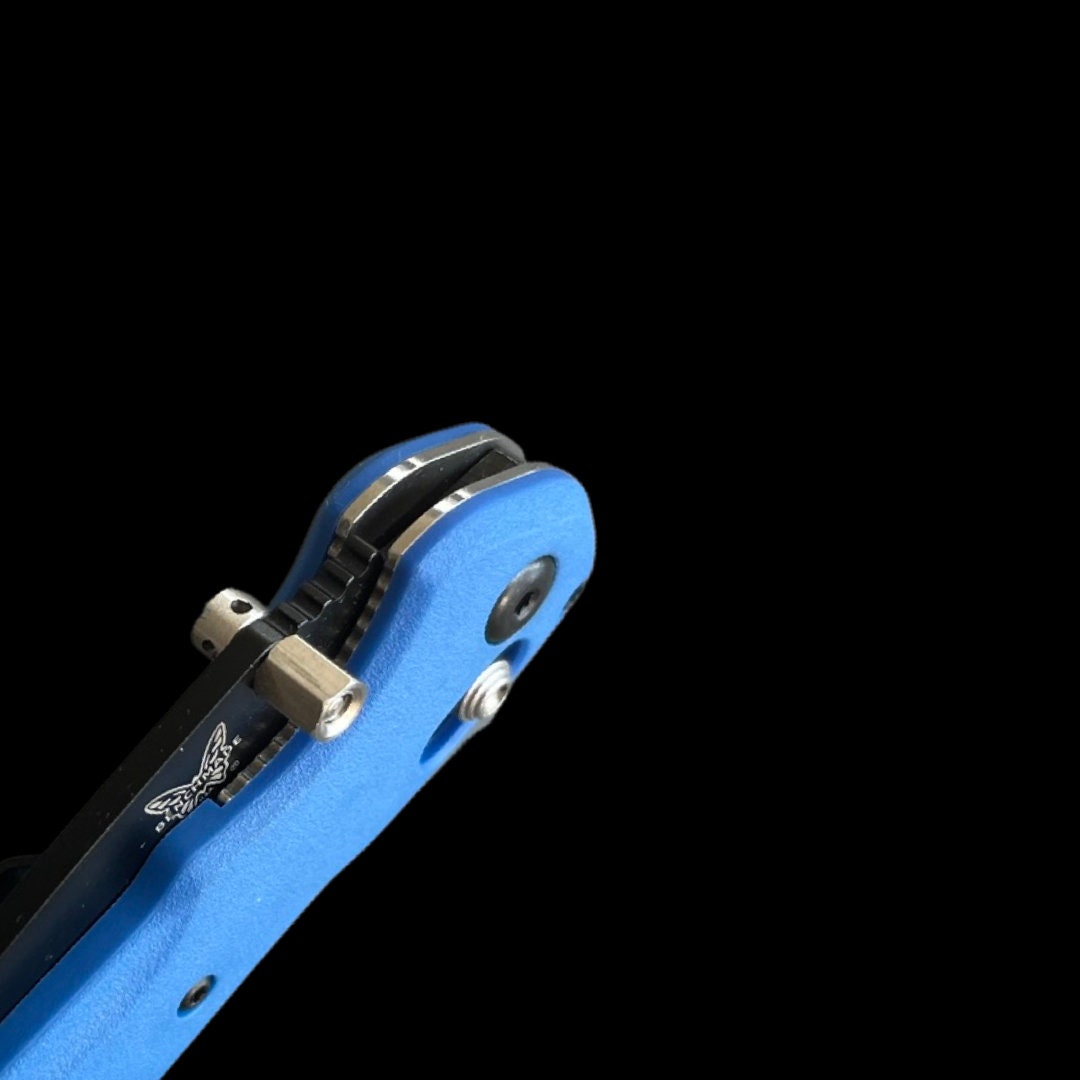 Benchmade Griptilian Models Thumb Stud Custom NASA Back Hexagon Thumb ...