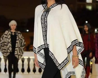 Luxurious Alpaca Ruana Wrap Classic Sleeveless Cape Alpaca | Etsy