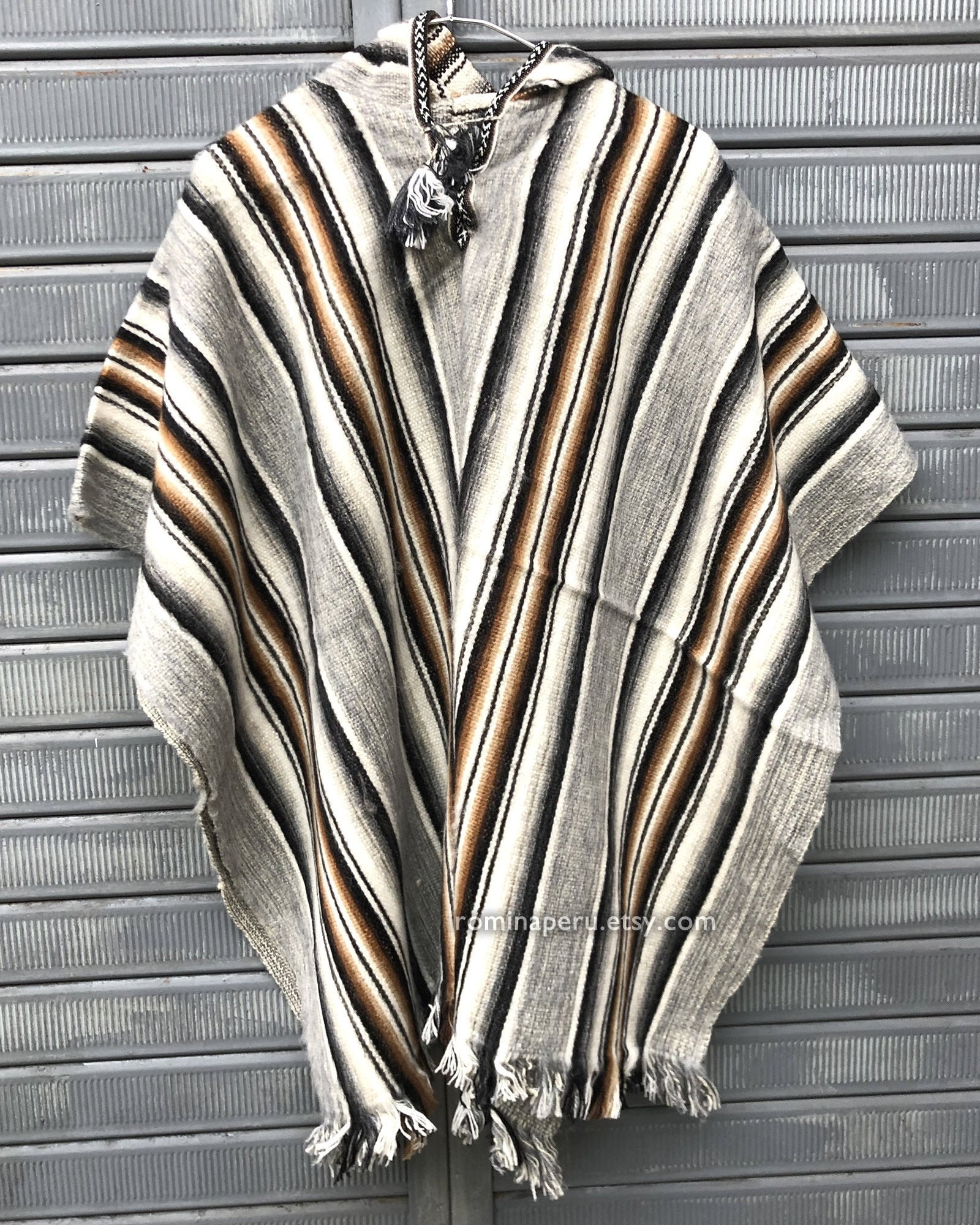 Poncho de lana de alpaca peruana con capucha unisex gris | Etsy