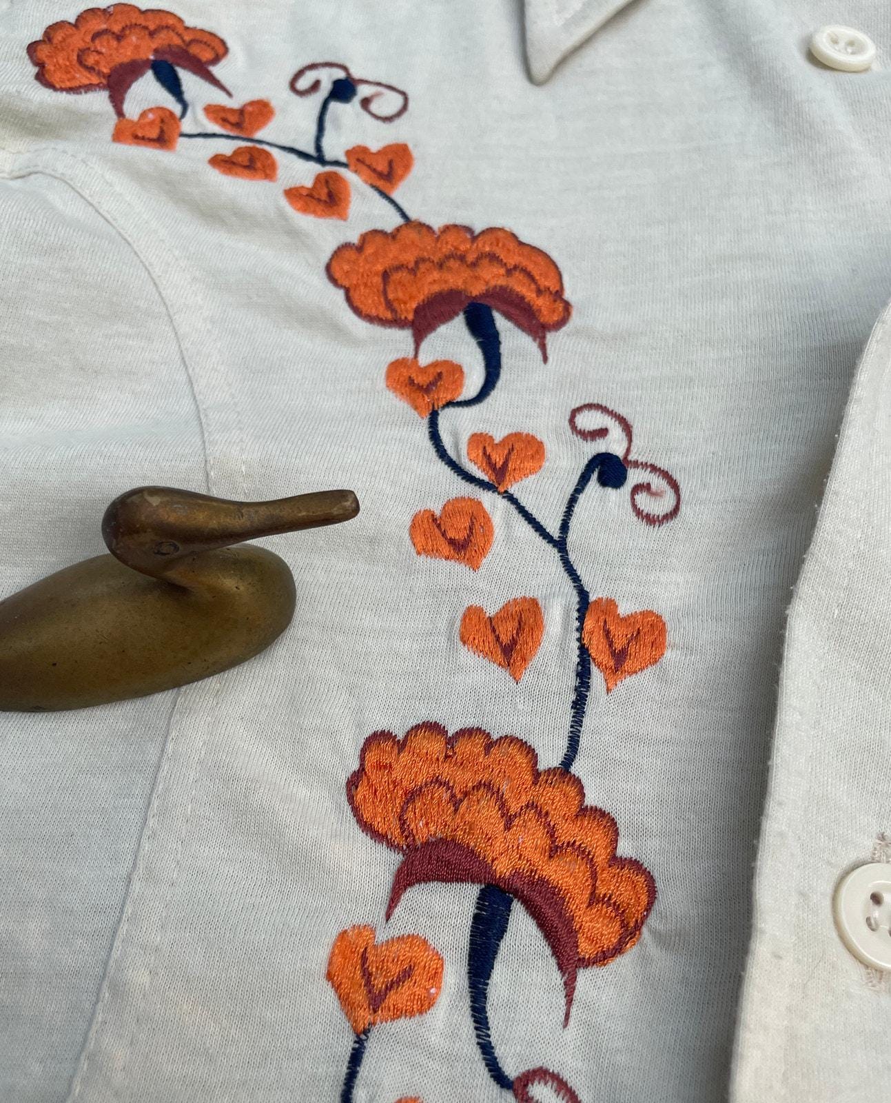 1970s 80s Jeans Joint by Sears Floral Embroidered Dagger Collar Seamed ...