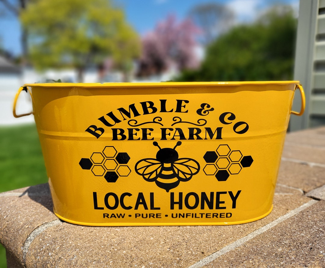 Bee Decor, Bumble Bee Tin, Farmhouse Decor, Planter, Bee Decor ...