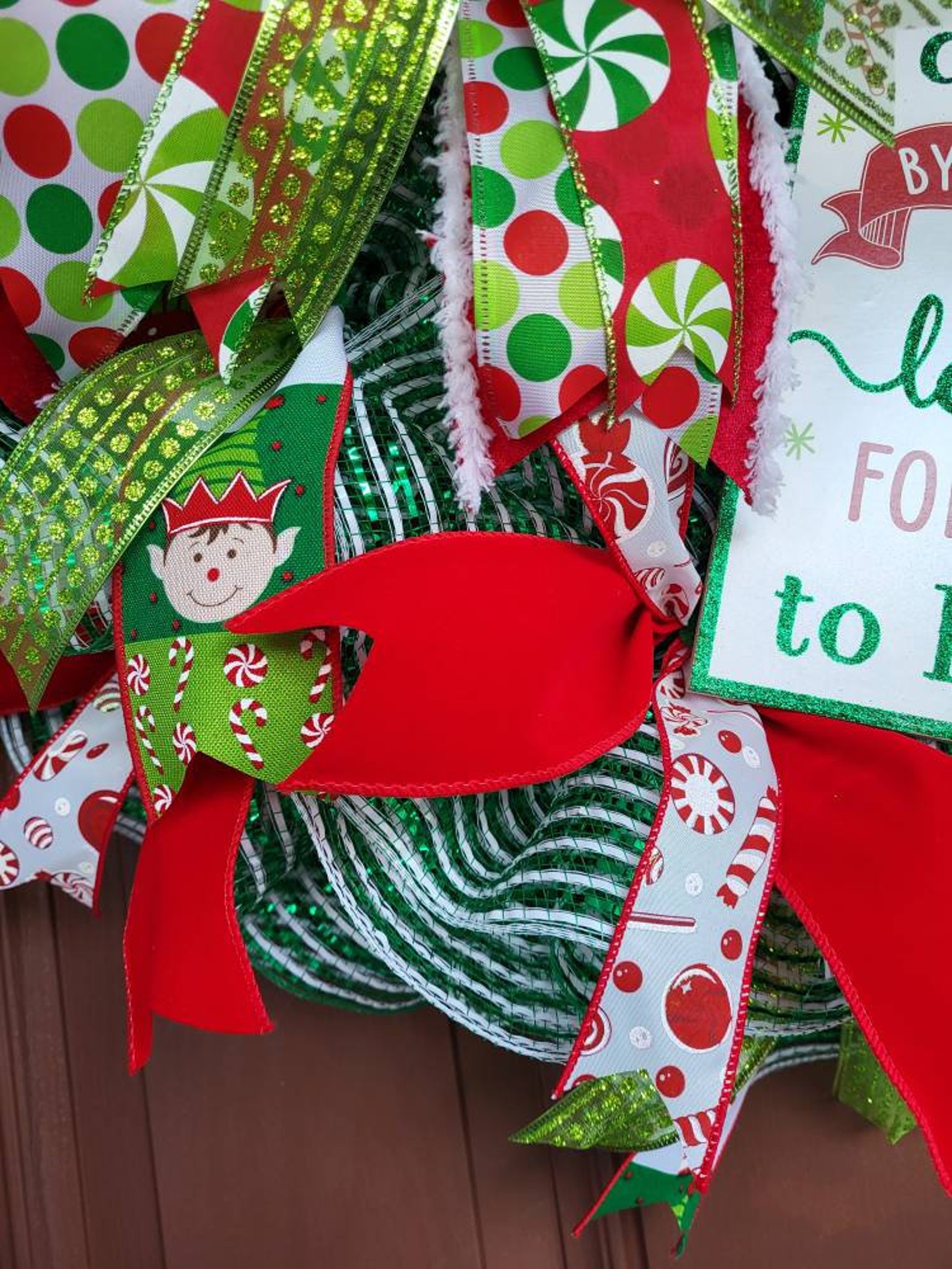 Elf Wreath, Christmas Wreath, Elf Ideas, Christmas Decoration ...