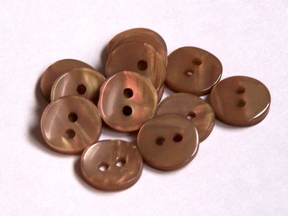 Vintage NOS 13mm Faux Shell Button With a Mother or Pearl - Etsy