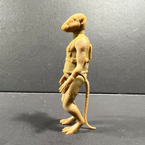 Reegesk Head (ranat Scavenger) No Cloak - 3D Printed- Vintage-style ...