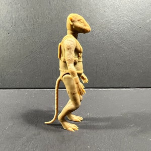 Reegesk Head (ranat Scavenger) No Cloak - 3D Printed- Vintage-style ...