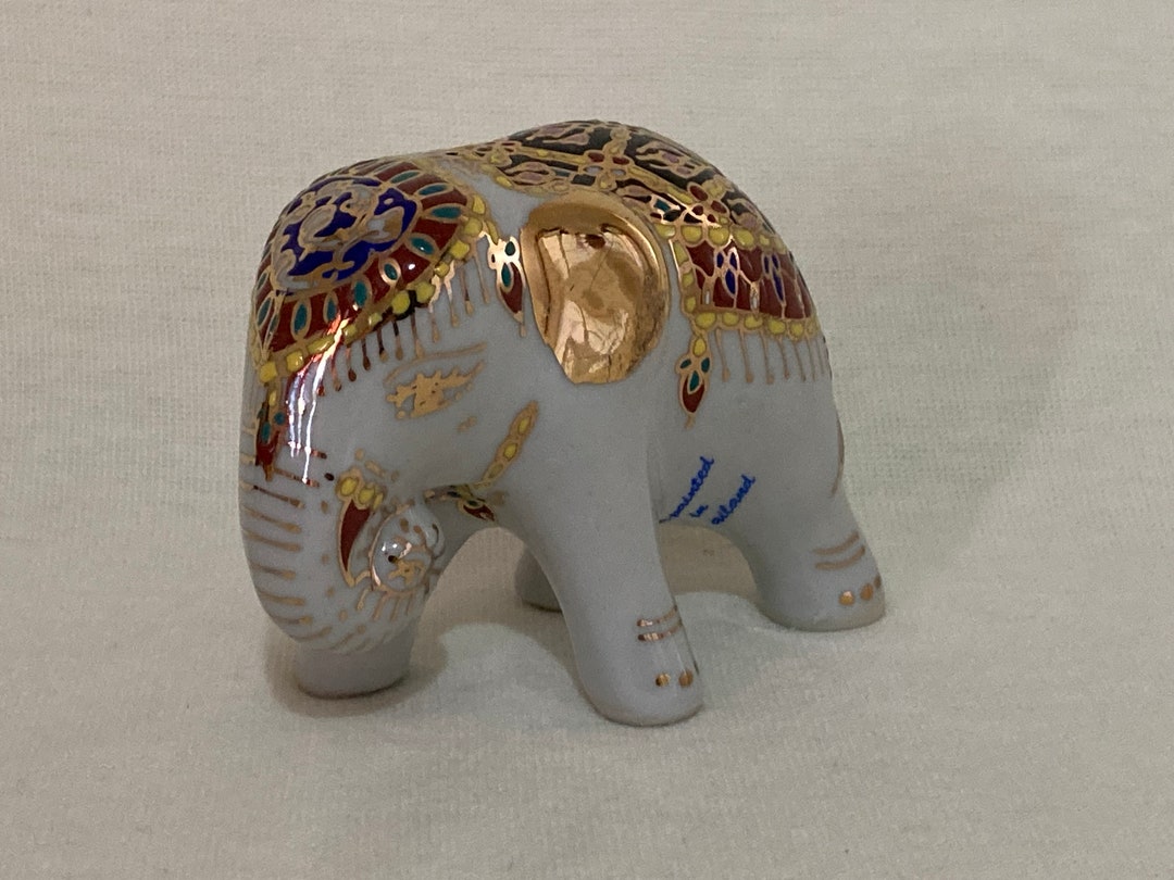 Thai Benjarong Hand Painted Porcelain Elephant With Gold Accents - Etsy