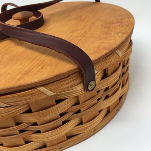 Amish Made Covered Pie Basket - Etsy