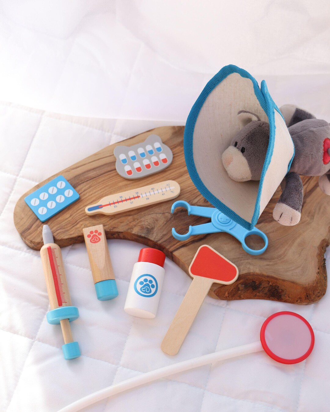 Wooden Vet Play Set for Kids - Pretend Pet Care Toy With Accessories ...