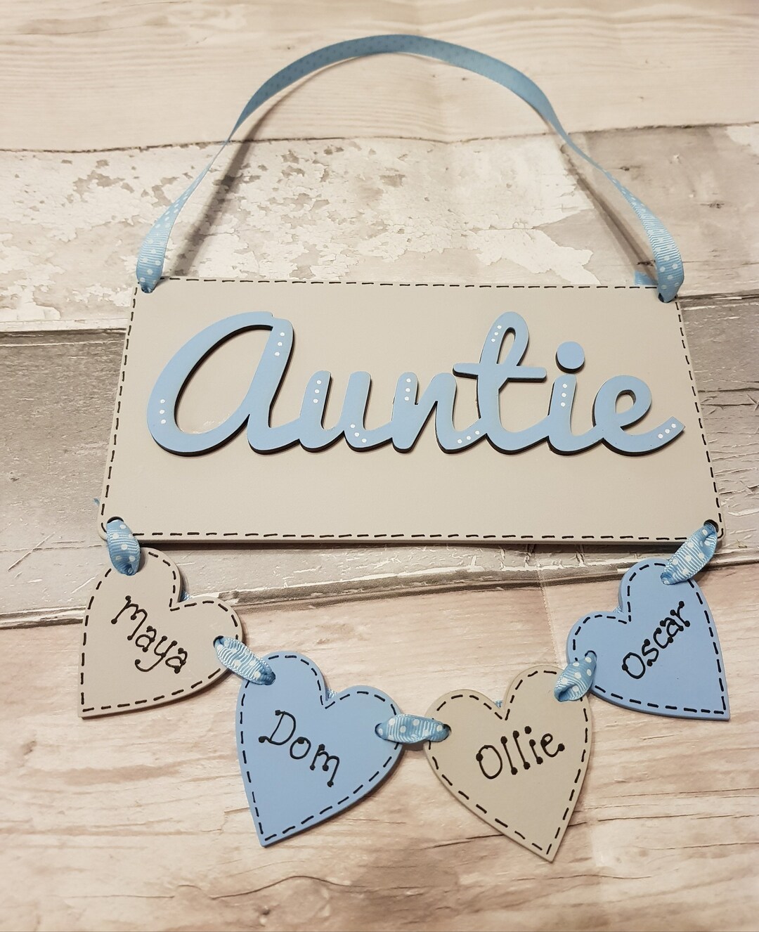 Auntie Sign With Hanging Hearts, Keepsake Gift, Family Gift - Etsy