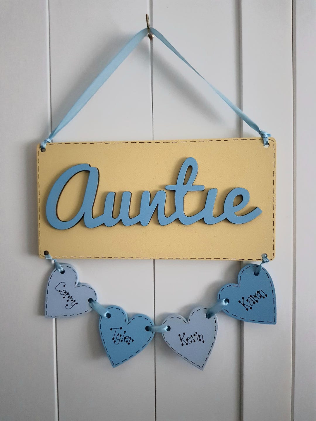 Auntie Sign With Hanging Hearts, Keepsake Gift, Family Gift - Etsy