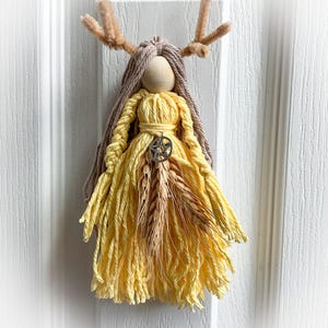 Lughnasadh Abundance Goddess. Lammas Yarn Doll Goddess. Harvest Decor ...