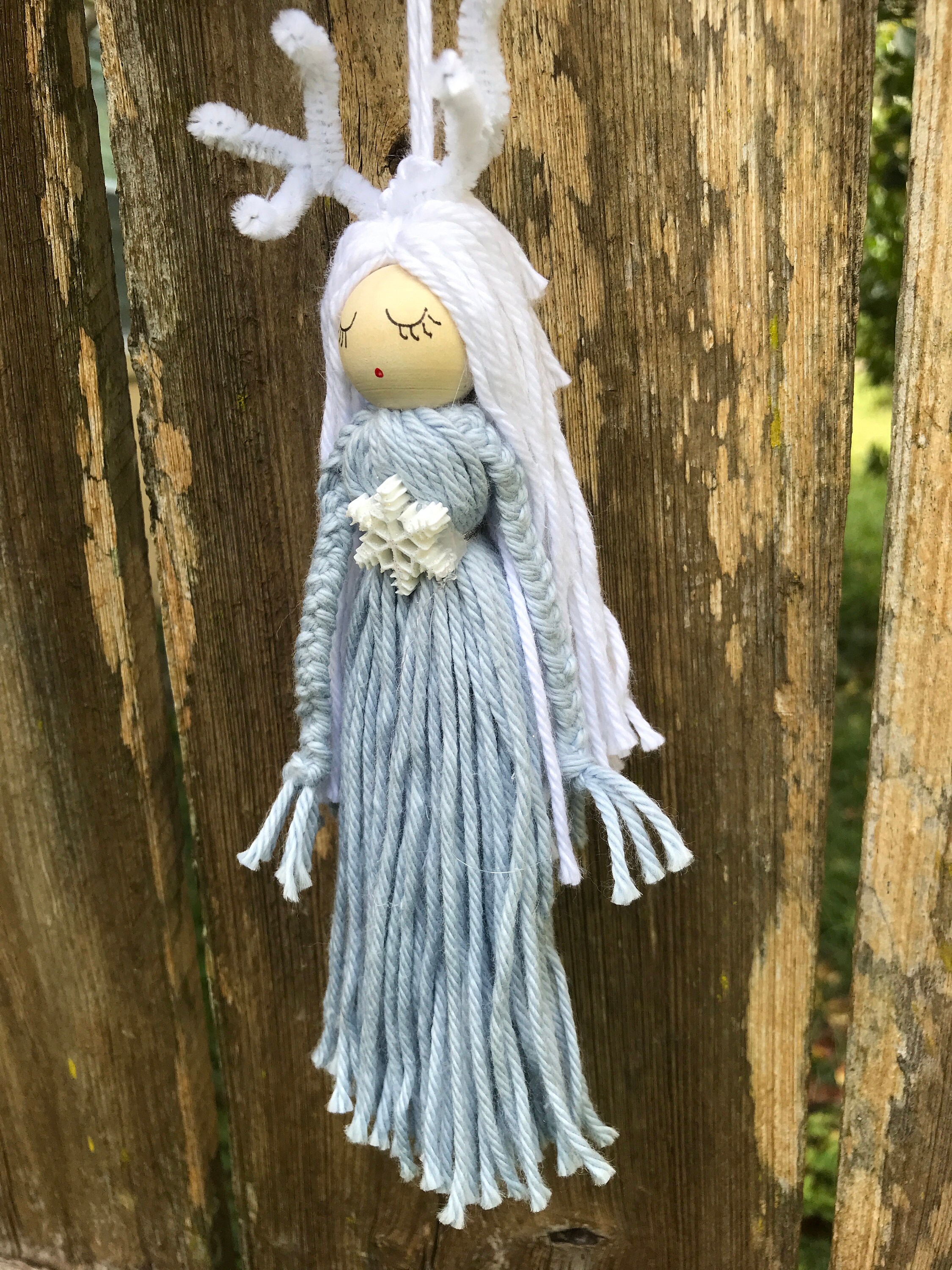 Winter Goddess Cailleach Bheur Knot Doll Ornament, Yuletide Decoration ...