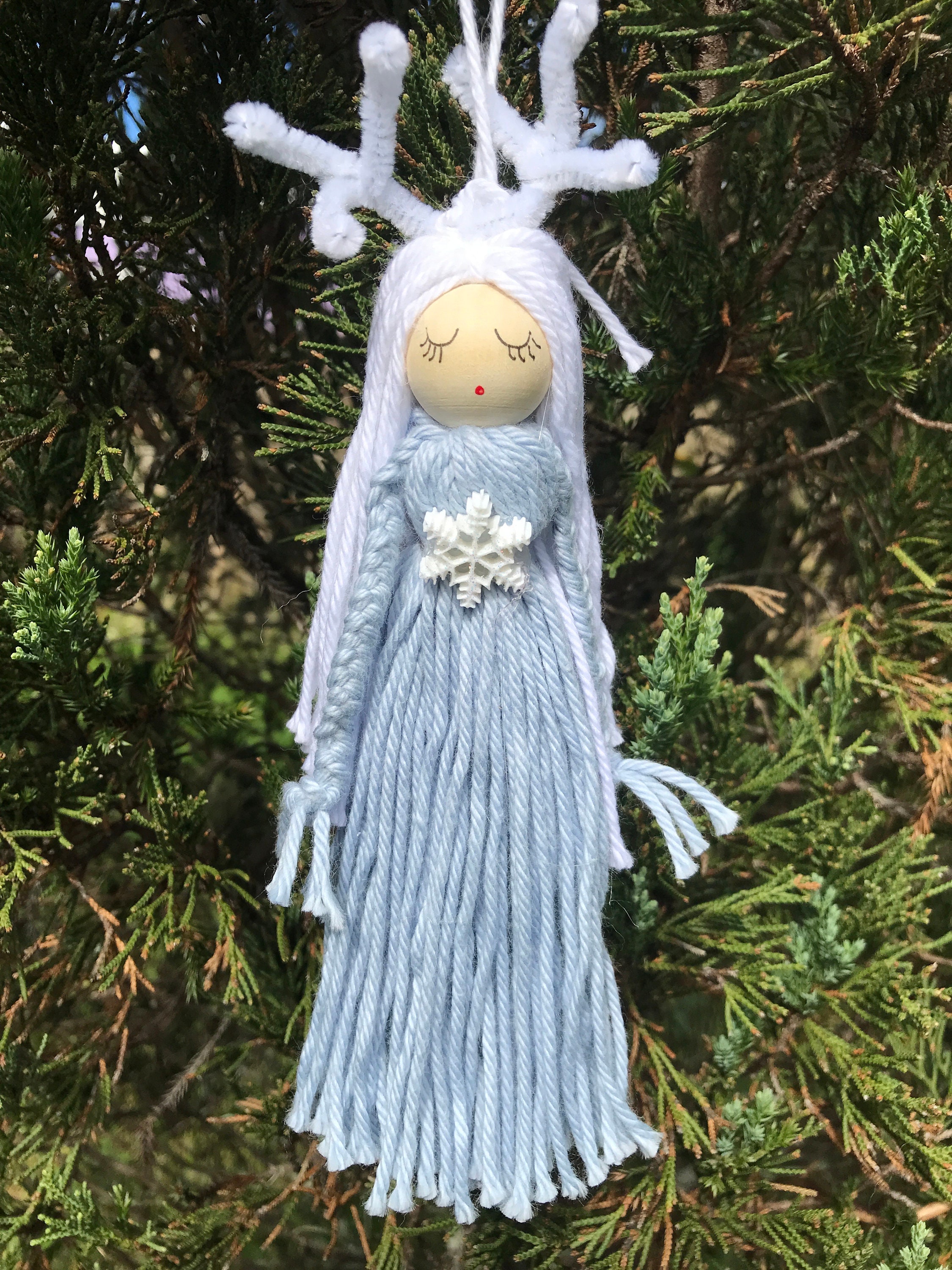 Winter Goddess Cailleach Bheur Knot Doll Ornament, Yuletide Decoration ...