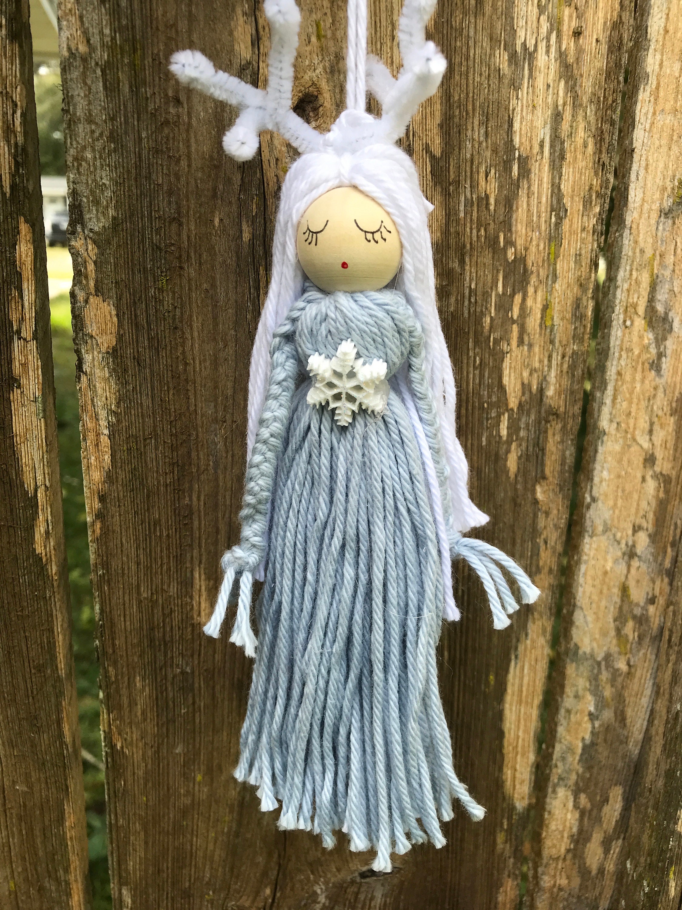 Winter Goddess Cailleach Bheur Knot Doll Ornament, Yuletide Decoration ...