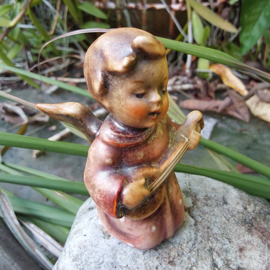 Goebel Kneeling Angel Figurine - Angel Playing Mandolin - Christmas ...