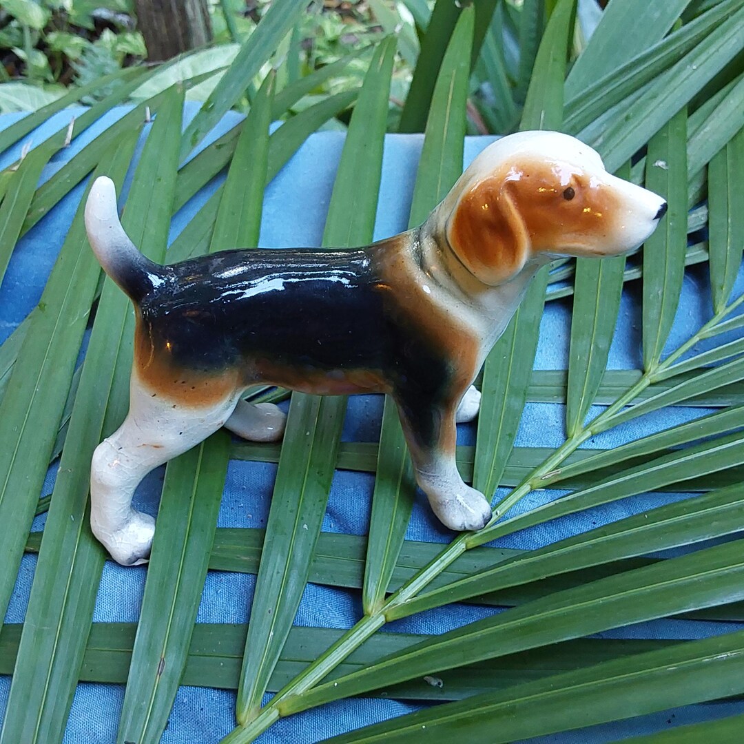 Old Ceramic Beagle Figurine - 1950's Dog Statue - Made in Japan ...
