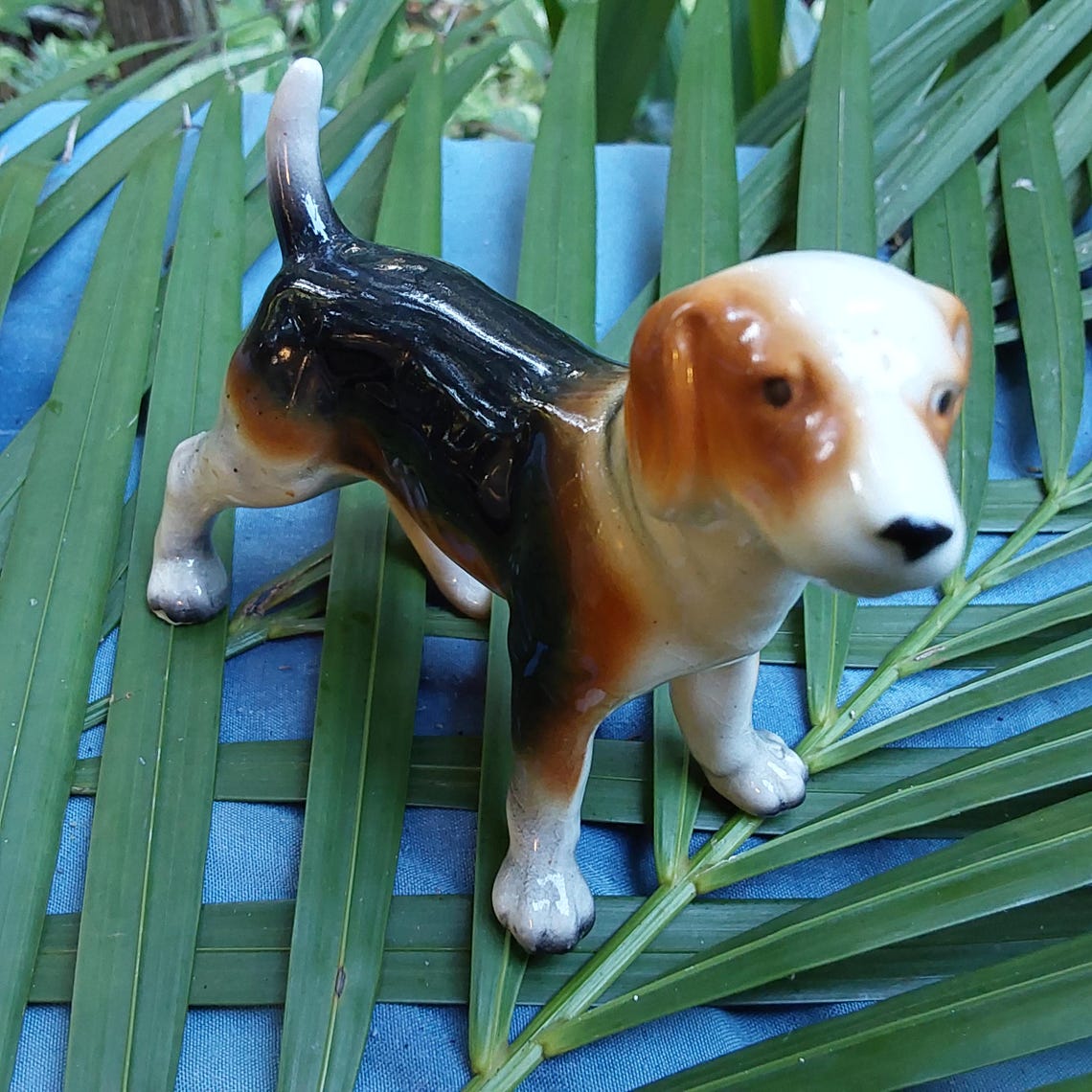 Vintage Ceramic Beagle Figurine - 1950s Dog Statue - Made in Japan - Etsy