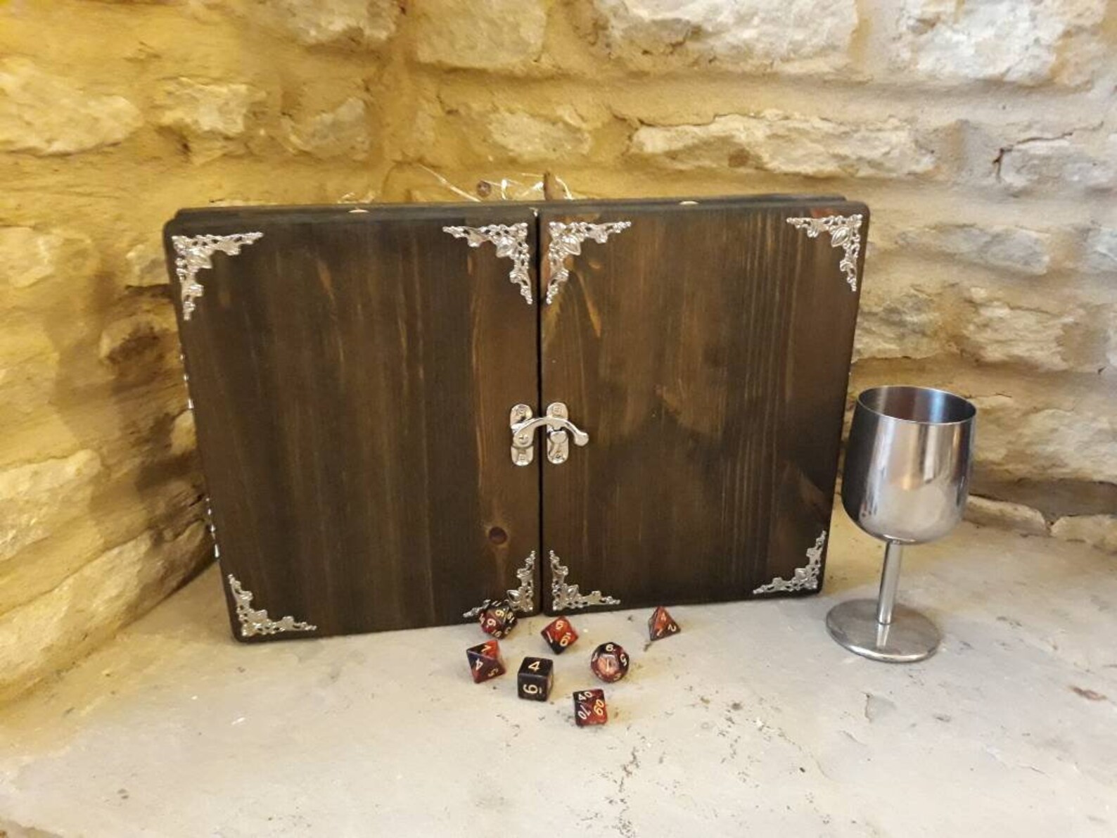 RPG Screen Dark Stain Solid Handmade 3 Sizes for Dungeon - Etsy UK