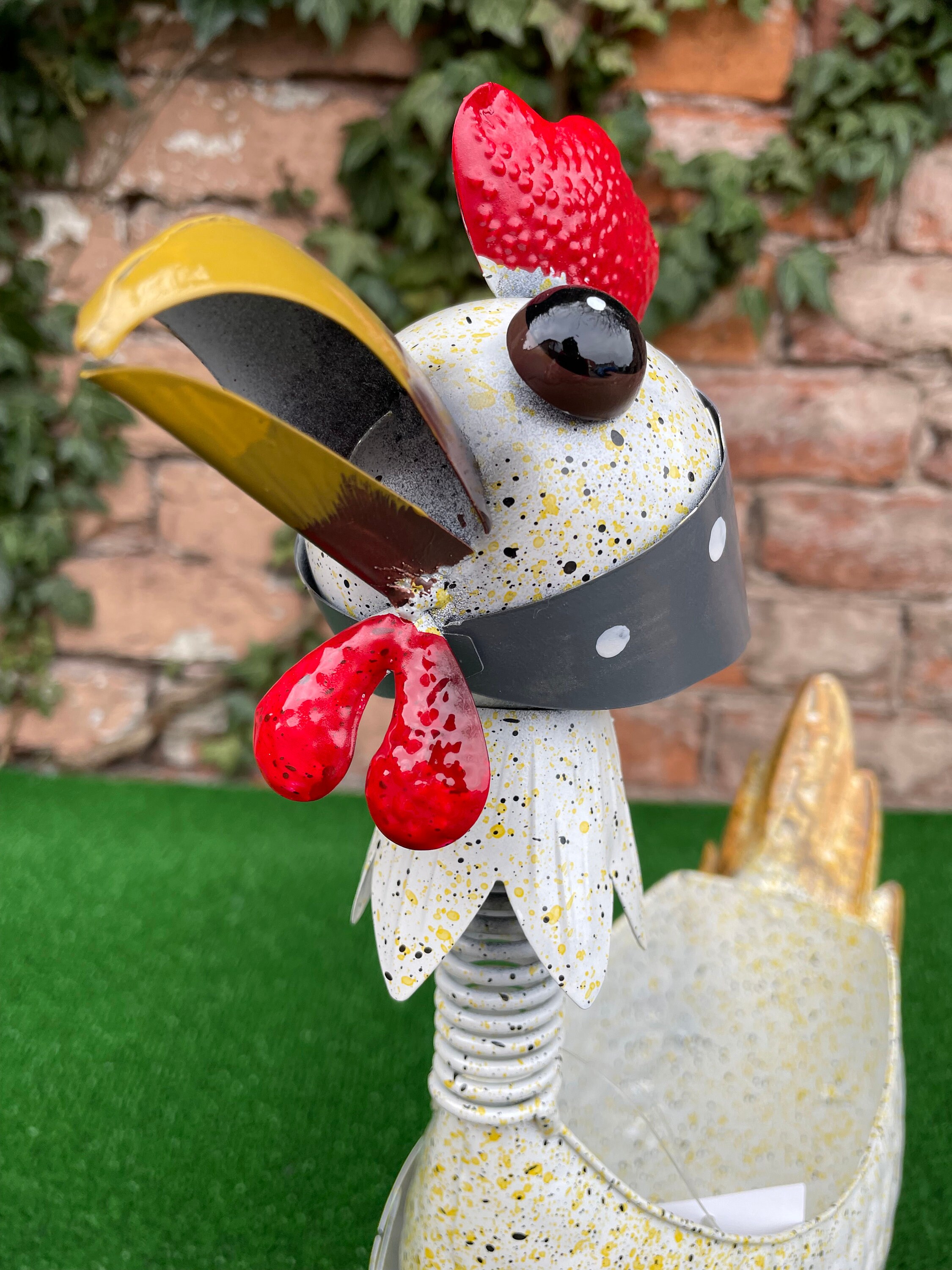 Large Rustic Chicken Metal Flower Pot Planters Plant Pots - Etsy UK