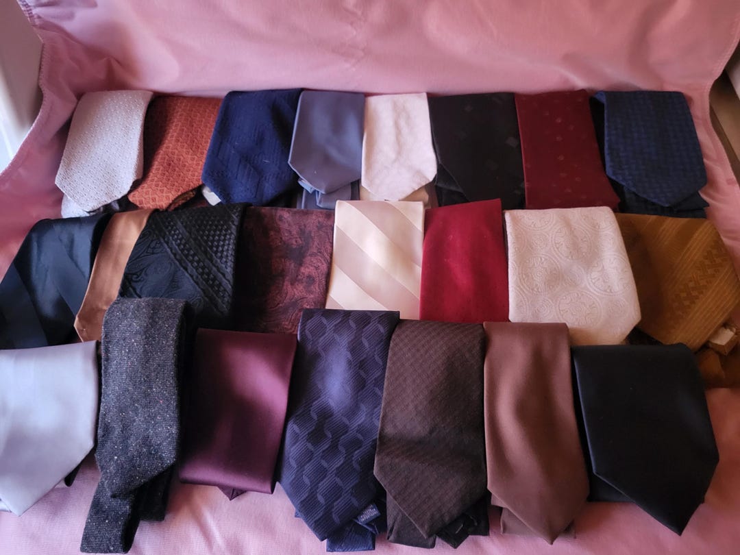 Lot of 24 Men's Vintage Solid Color Neck Ties - Etsy