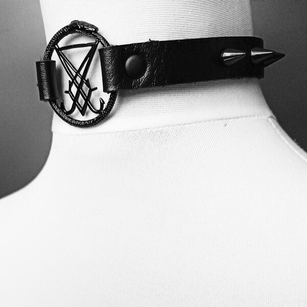 Studded Choker - Etsy