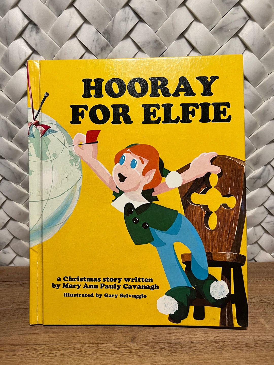 Vintage 1976 hooray for Elfie.....a Christmas Story Children's Book by ...