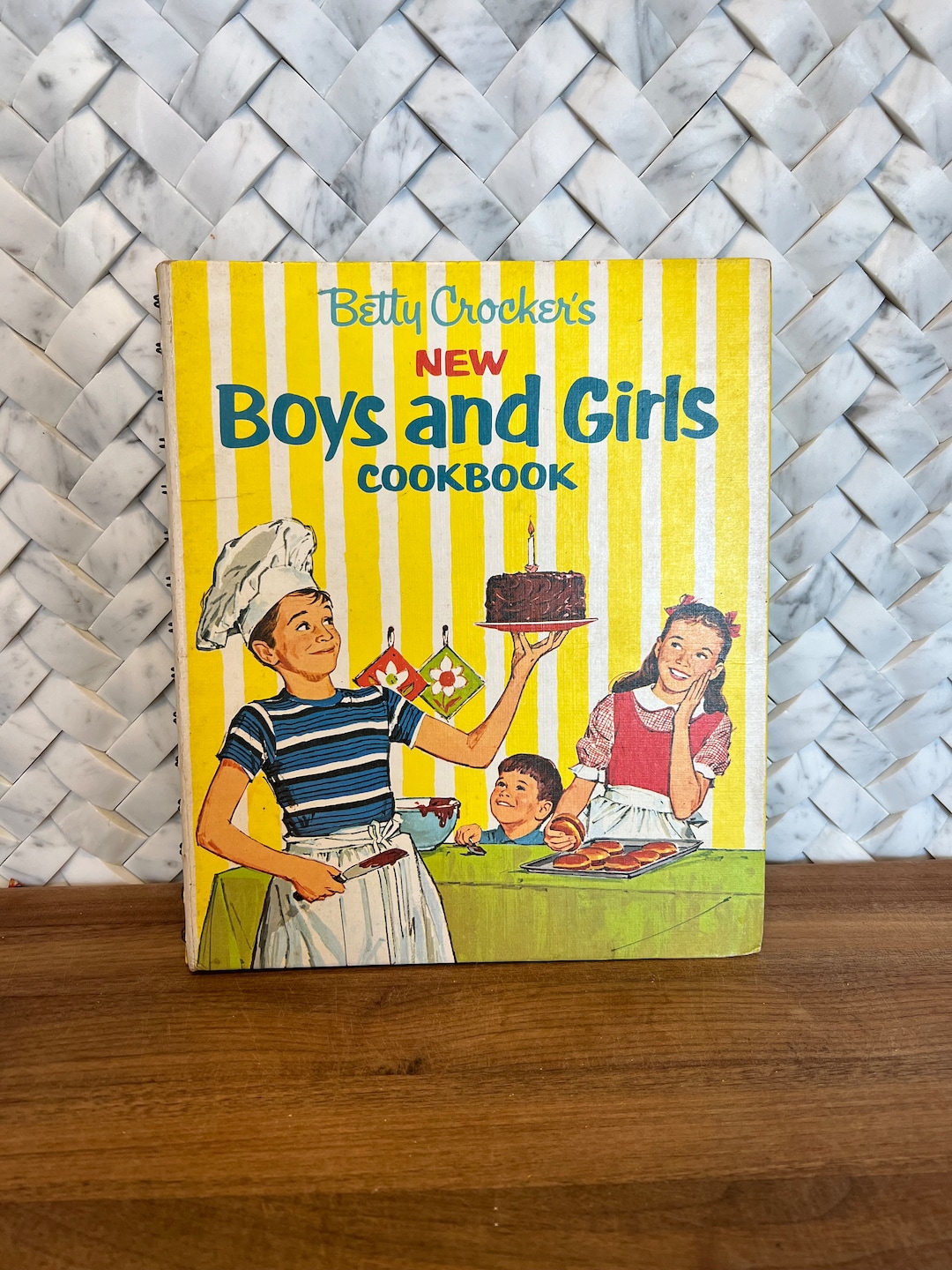 Vintage 1965 First Edition/third Printing Betty Crocker's New Boys and ...