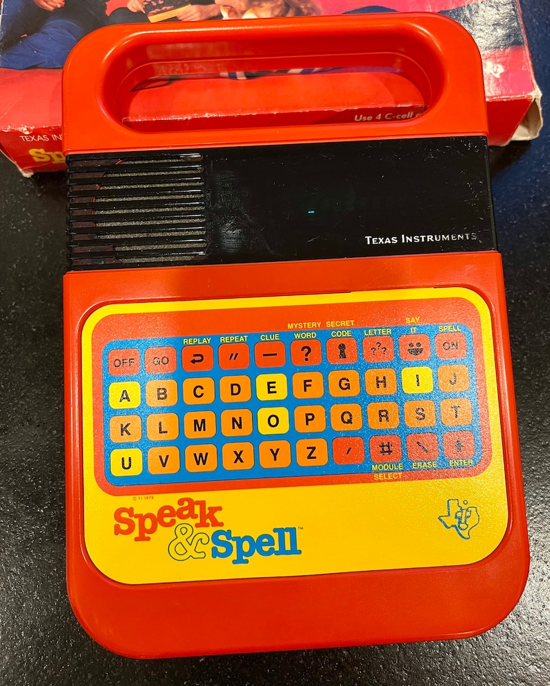 Vintage 1980s Speak and Spell in Original Box watch the Video by Texas ...