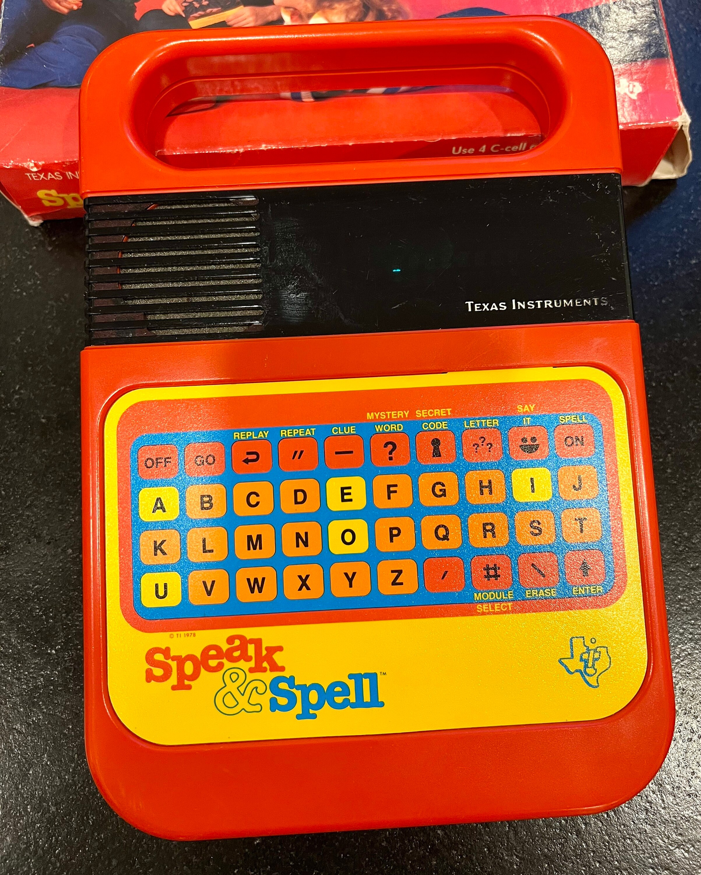 Vintage 1980s Speak and Spell in Original Box watch the Video by Texas ...