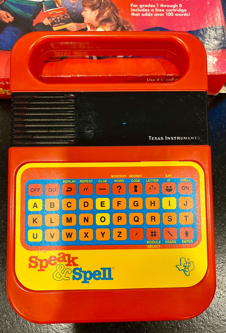 Vintage 1980s Speak and Spell in Original Box watch the Video by Texas ...