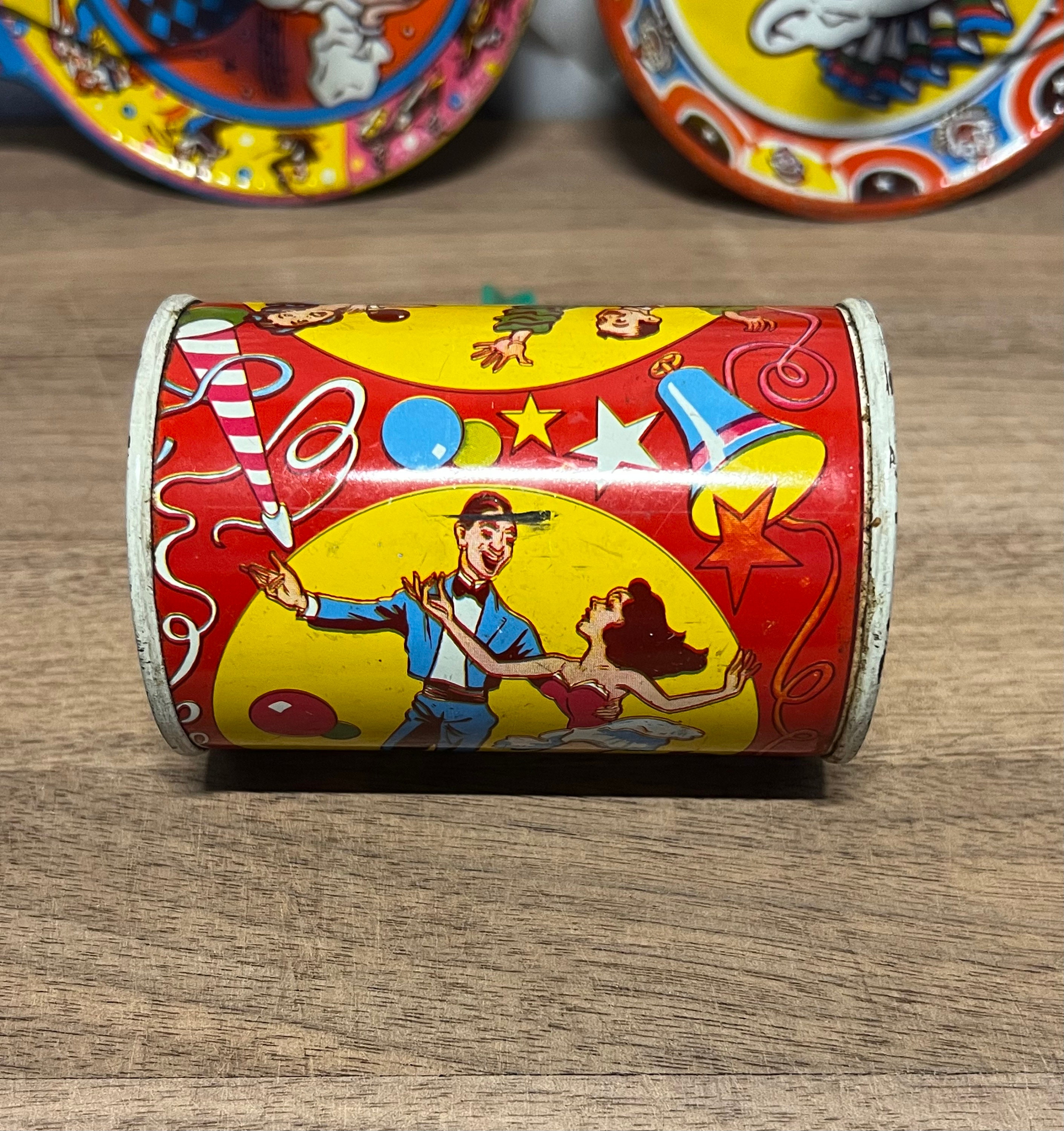 Vintage US Metal Toy MFG Co Noisemakers Tin Lithograph Rattle/shaker ...