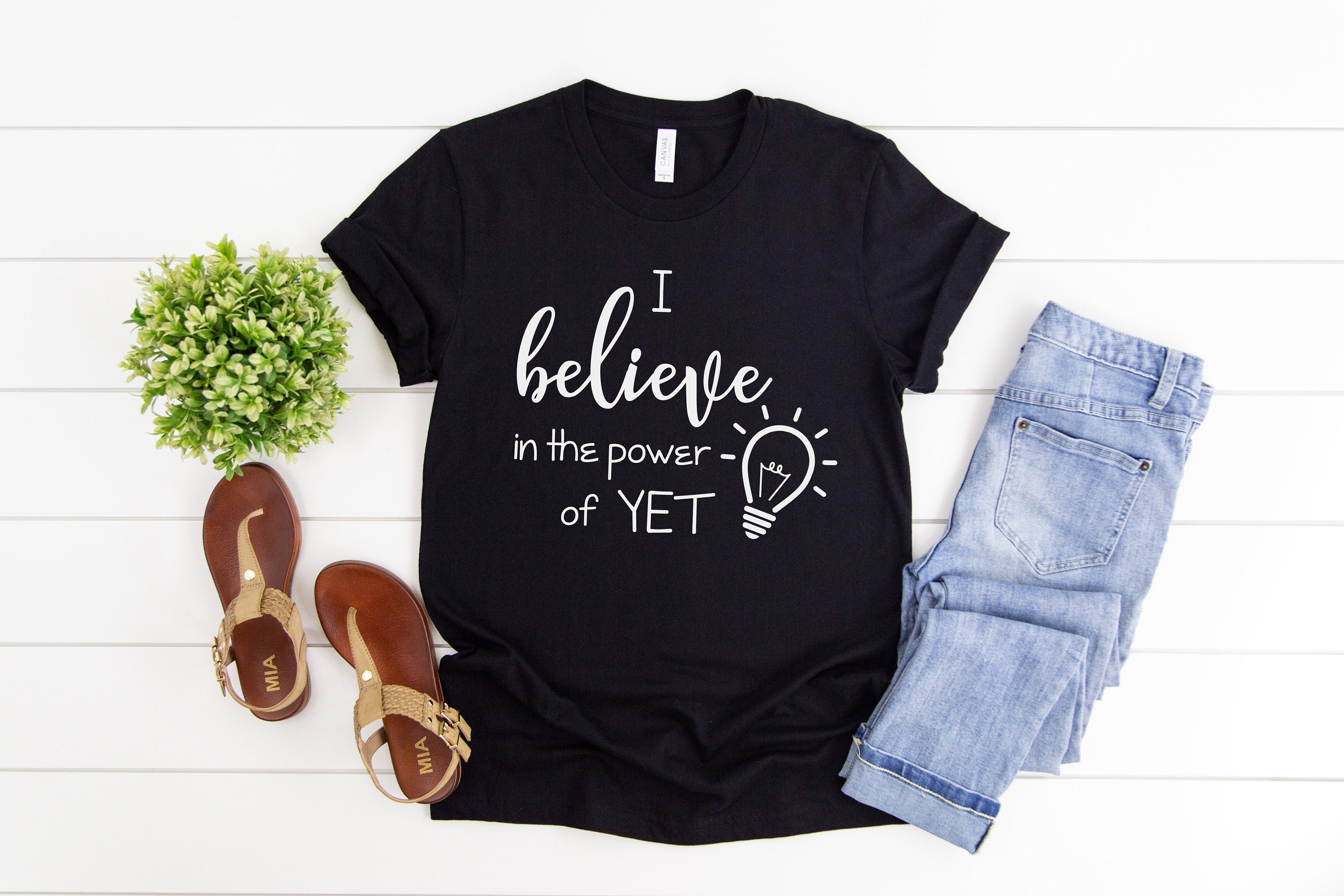 Growth Mindset Teacher Shirt / I Believe in the Power of yet / | Etsy